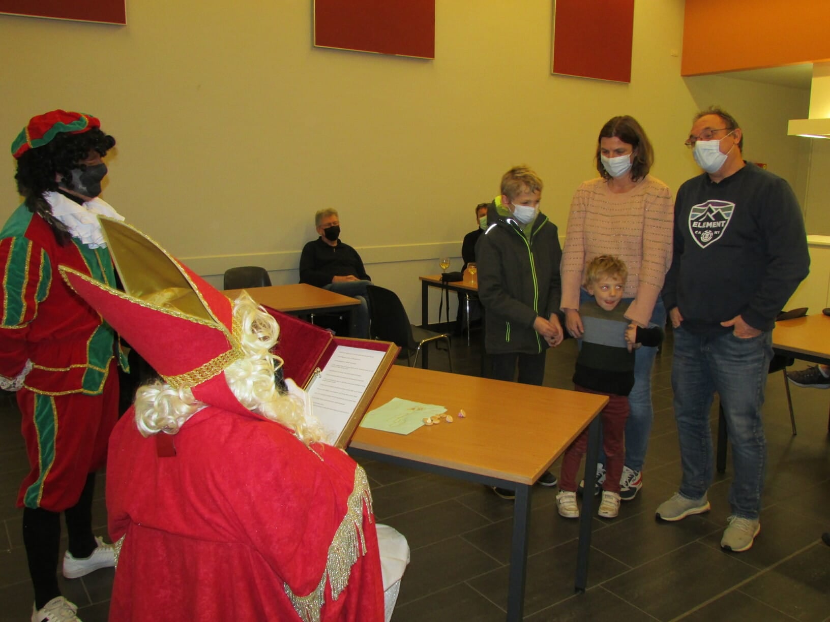 Vrijdag 26 november 2021: bezoek van Sint en Piet | LETS Aalter